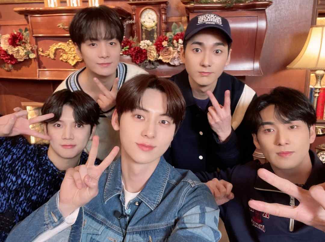 Top visual idol Kpop nam nổi tiếng tại xứ sở kim chi